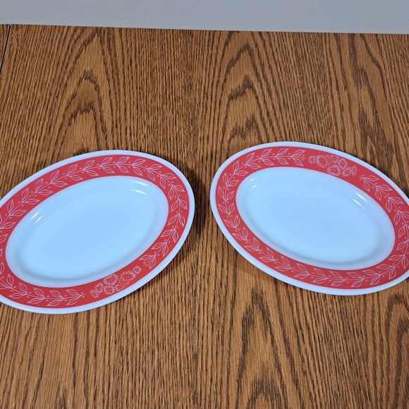 Corningware | Dining | Vintage Corning Red Leaf Laurel 96s Oval Plates ...